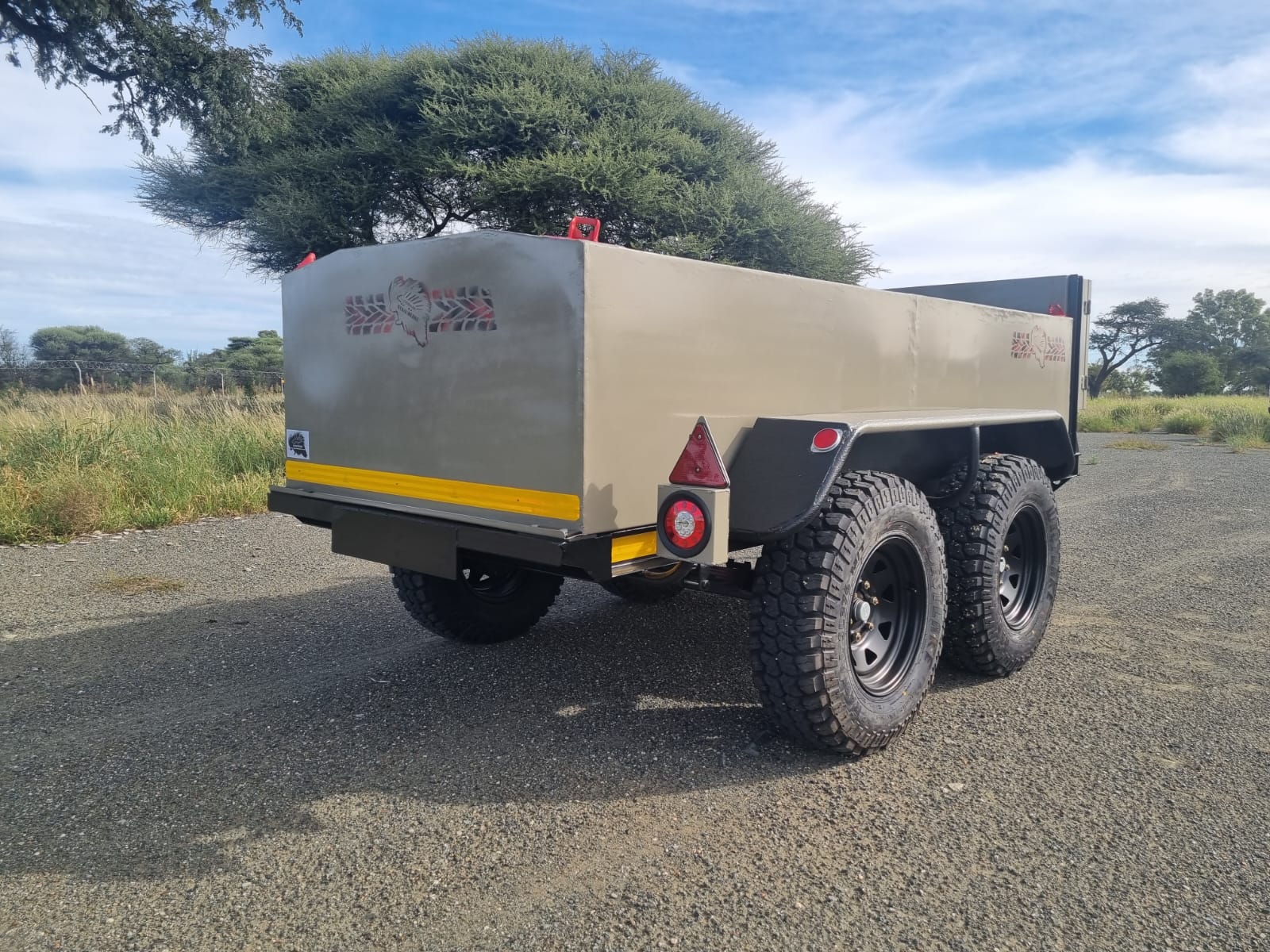 1000L TOT 2000L DIESEL VARK | Ystervark Staalwerke