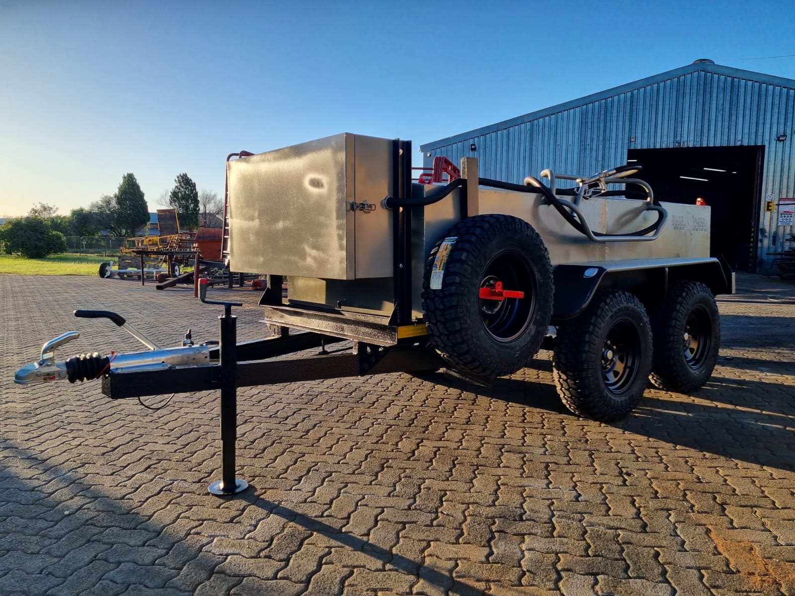 1000L TOT 2000L DIESEL VARK | Ystervark Staalwerke